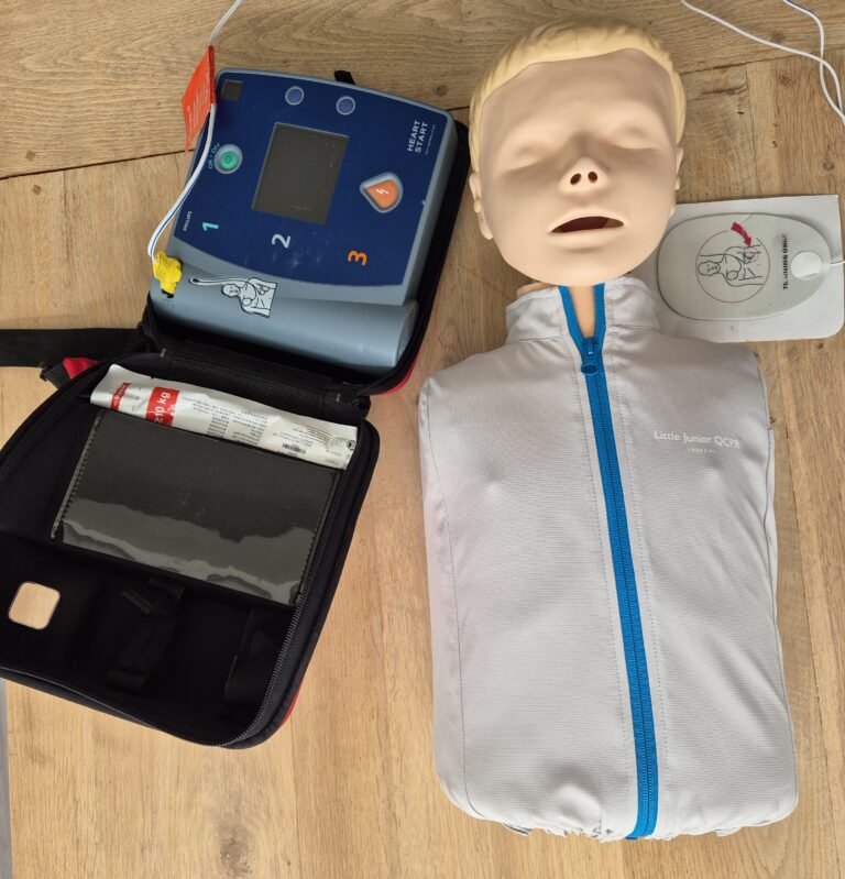 Wat is een AED/reanimatie cursus? - Reanimatie-Nut
